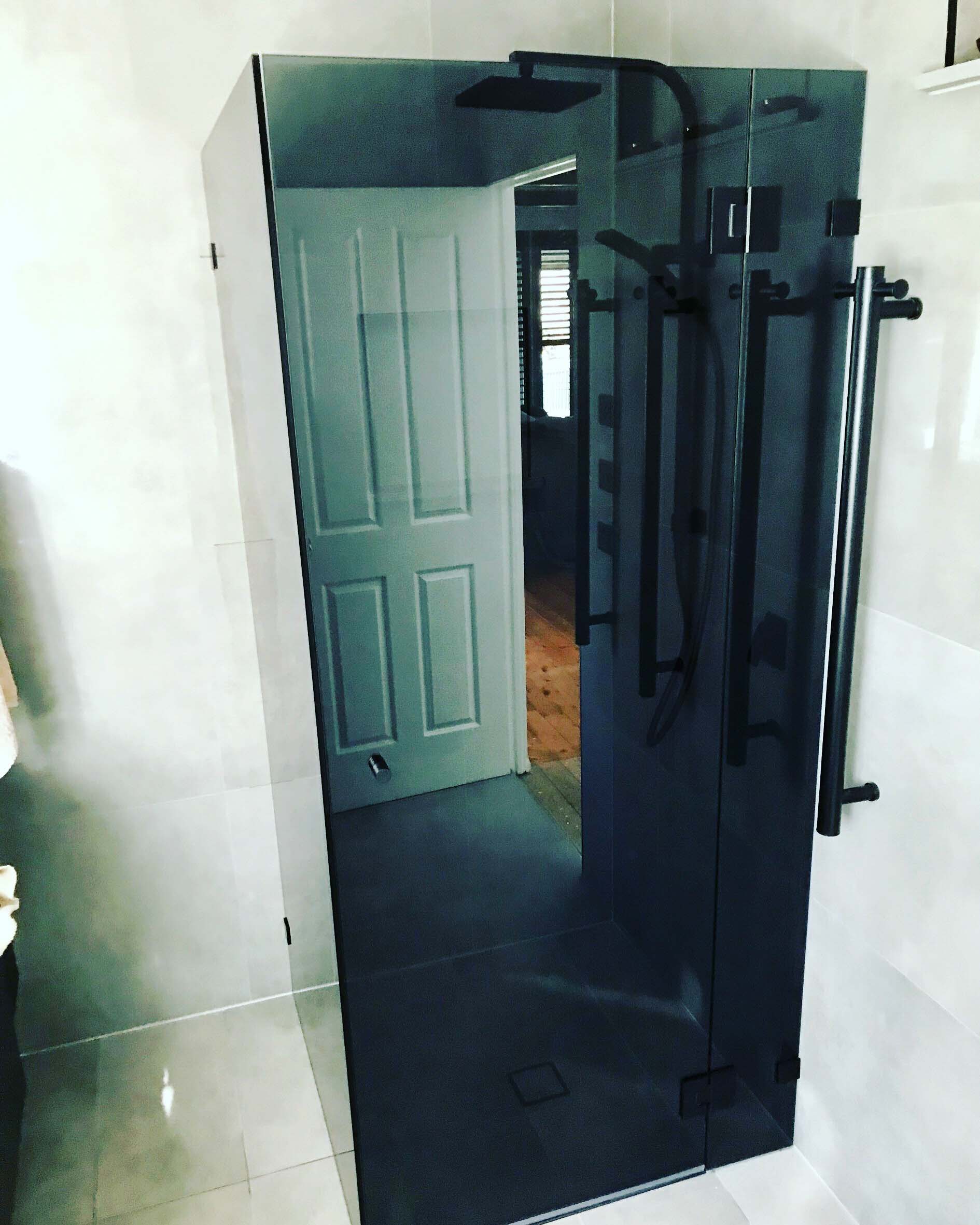 Frameless Shower Screens – Key Showers