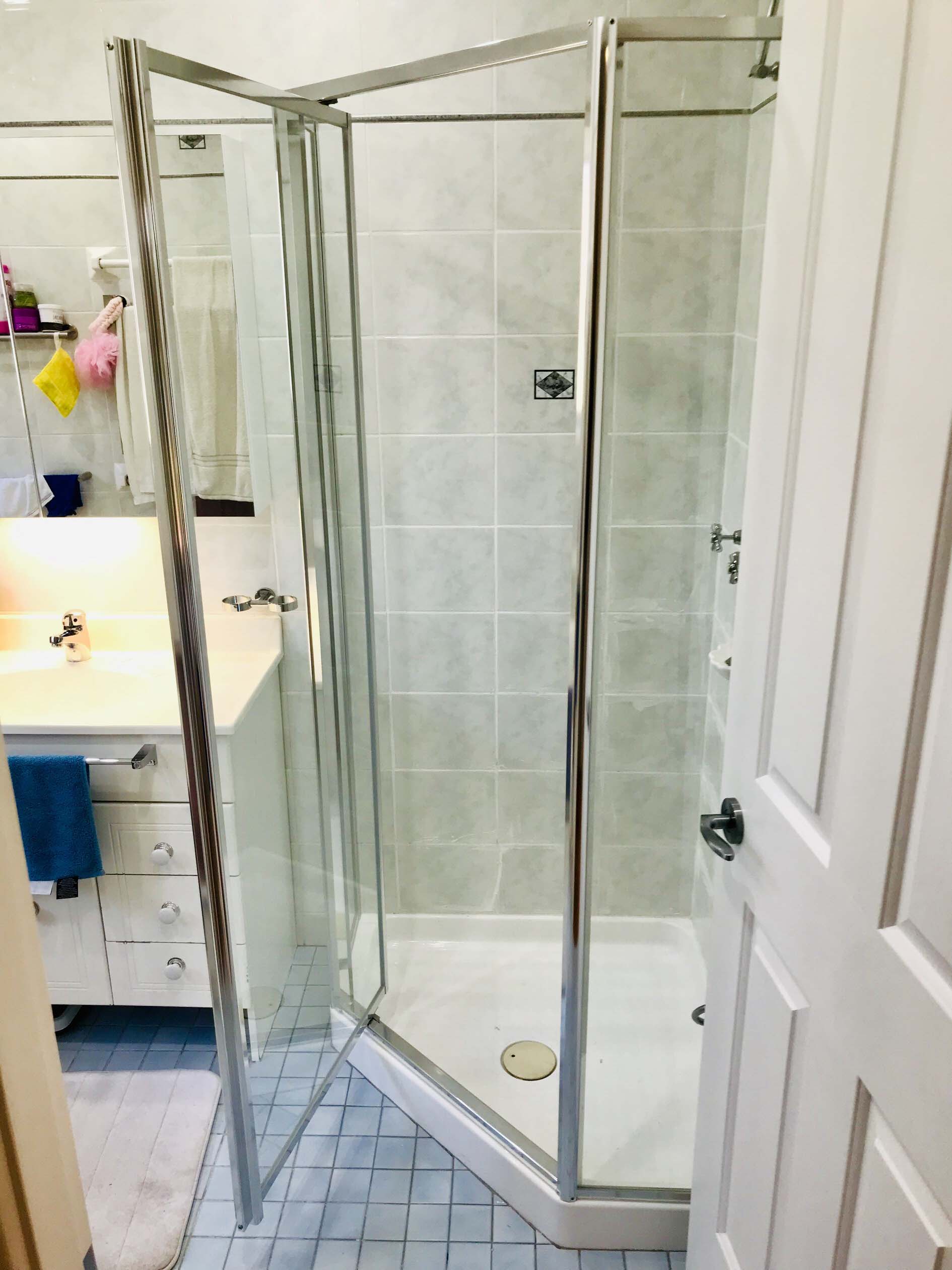Framed Shower Screens – Key Showers